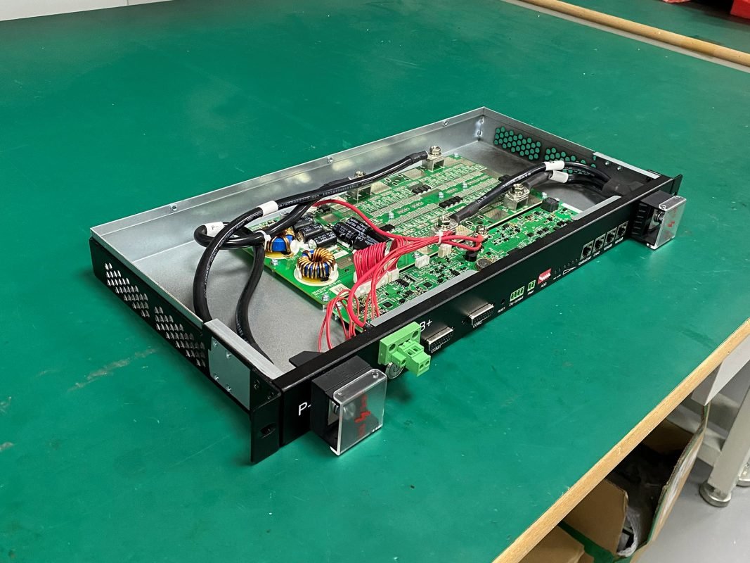 19" rack mount LiFePo4 solar ESS 15S 16S 100A 200A external BMS